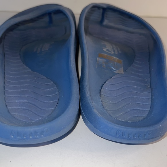 Cheeks Health Sandals by Tony Little | Shoes | Awesomeness Cheeks ...